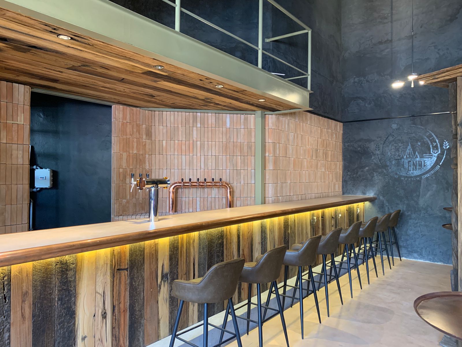 Tap Room | Cervecería Allende